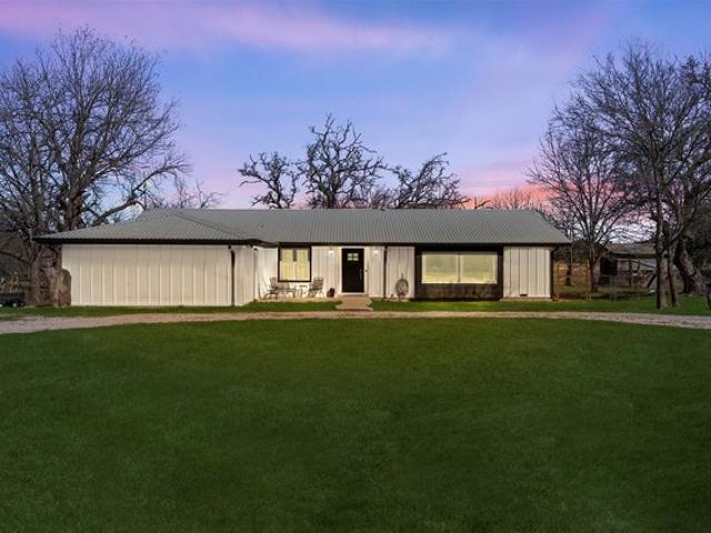 1272 County Road 2102, Lometa, TX 76853