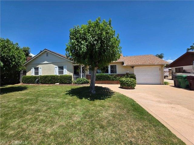 1272 Elm Ave, Beaumont, CA 92223