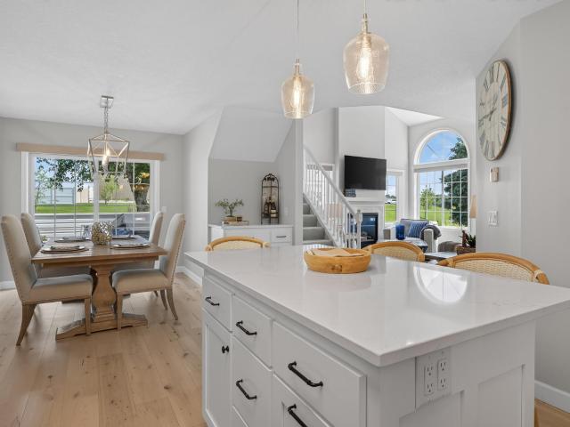 1272 rd Street NE