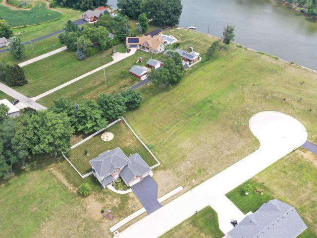 1272 Summerland Key