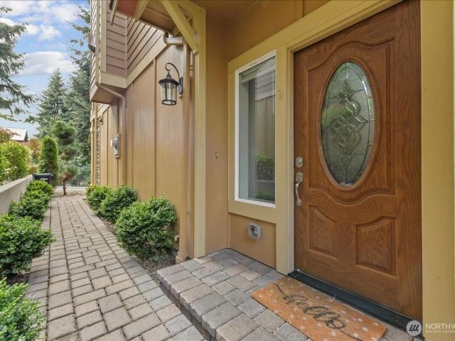 1272 th Ave NE, Seattle, WA 98125 | MLS #2504