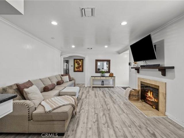 12730 Lorne St, North Hollywood, CA 91605
