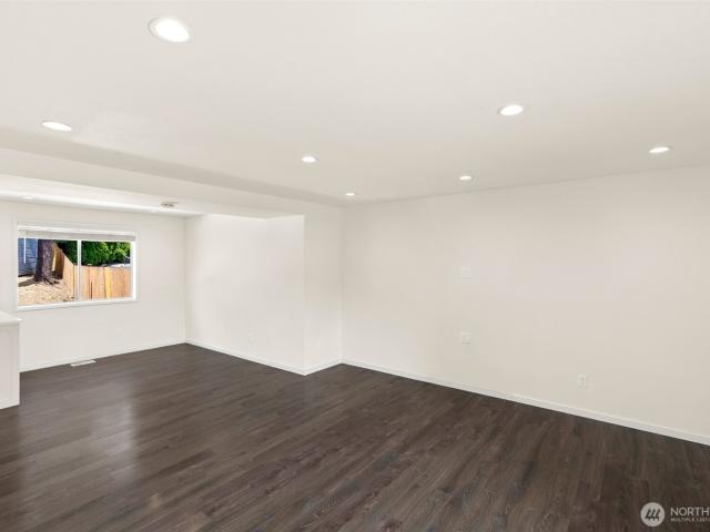 12730 SE 282nd Way
