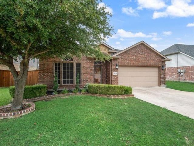 12732 Breckenridge Ct, Fort Worth, TX 76177