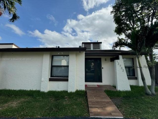 12732 SW 71st Terrace, Miami, FL 33183