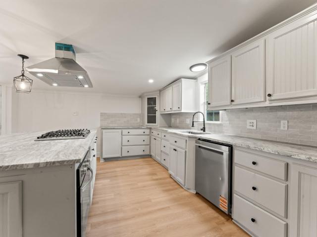 12734 Mustang Ave, Baton Rouge, LA 70818 | Compass