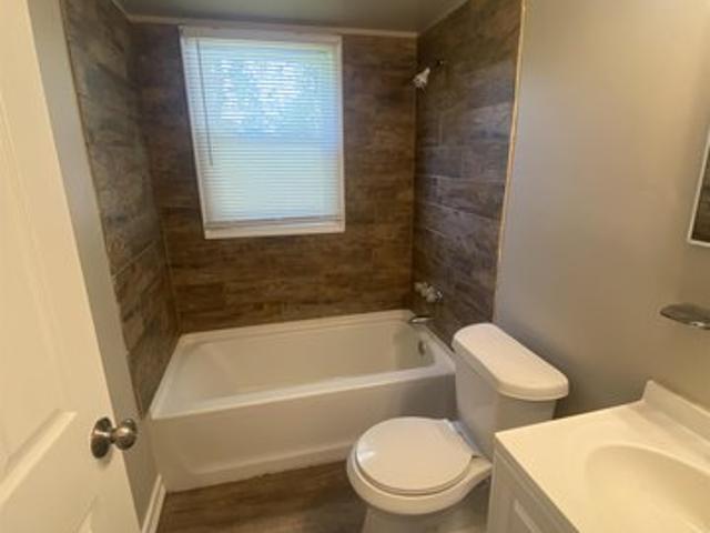 12739 Sherman Ave, Warren, MI 48089