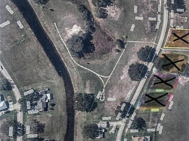 1273 Blue Heron Dr, Sebring, FL 33876