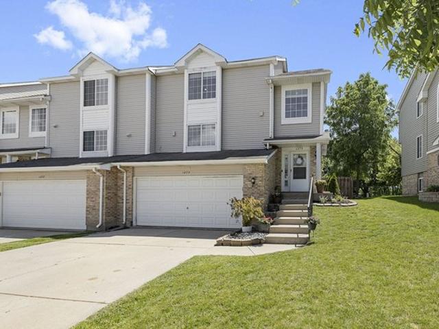 1273 Karyn Ln, Grayslake, IL 60030