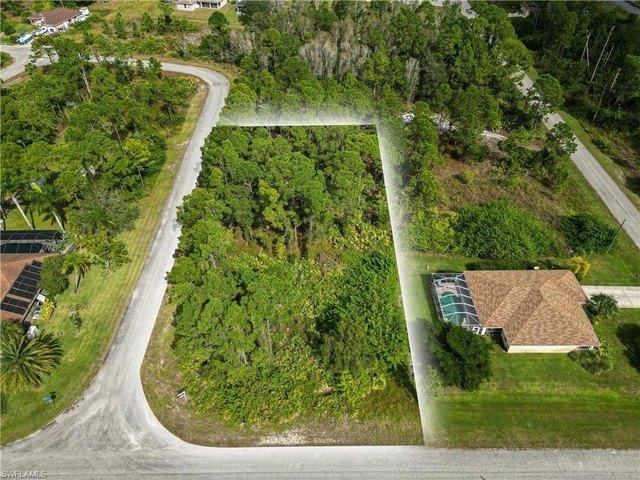 1273 Songbird St, Fort Myers, FL 33913
