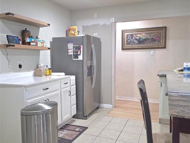 1273 Valencia Lane