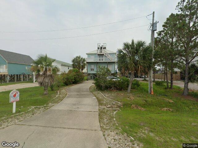 1273 W Lagoon Ave, Gulf Shores, AL 36542