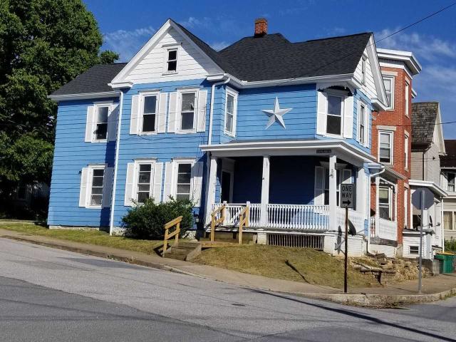 127 129 W. Second St. 2 Bedroom Apartment for Rent at 127 W 2nd St, Waynesboro, PA 17268