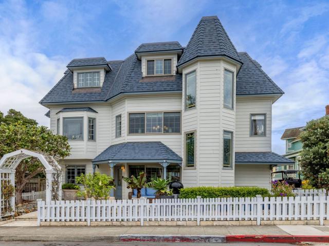 127 16th Street, Pacific Grove, US, CA