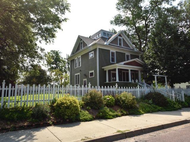 127 4th Ave S, Brownton, MN 55312
