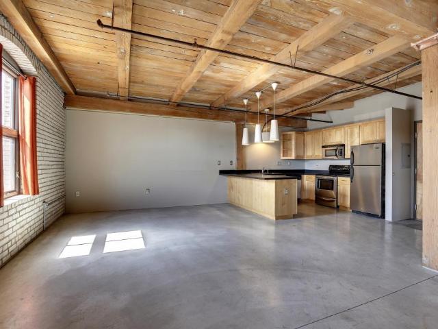127 5th Street NE # 306