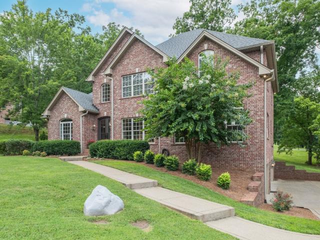127 Country Hills Dr