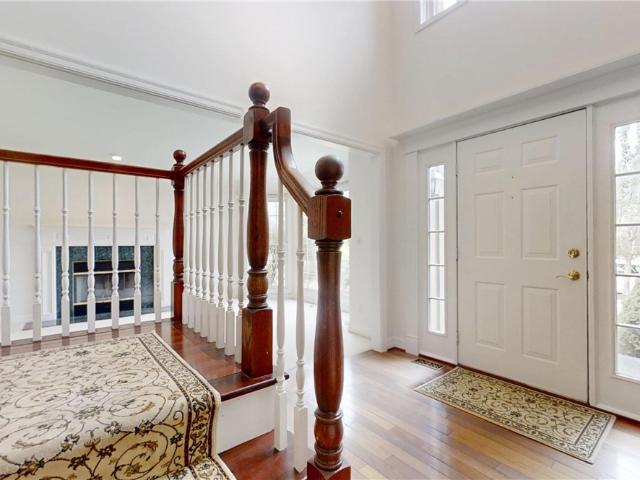 127 Covent Garden Ln
