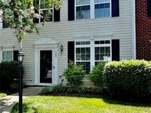 127 Colter Dr, Richmond, VA 23223