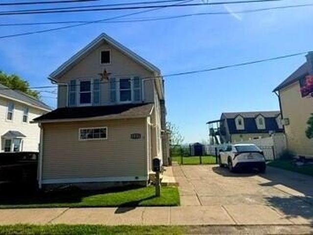 127 Cooper St, Pringle, PA 18704