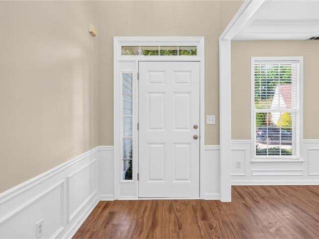 127 Churchcliff Drive