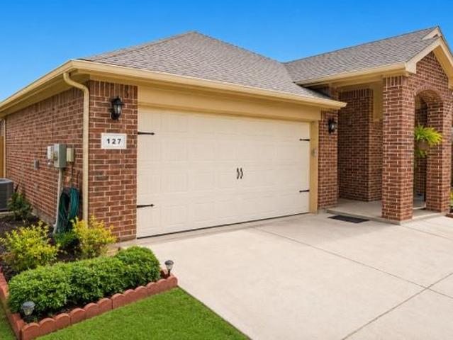 127 Creekview Drive