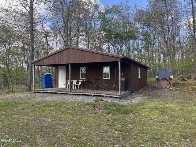 127 Acorn Ln, Dysart, PA 16636