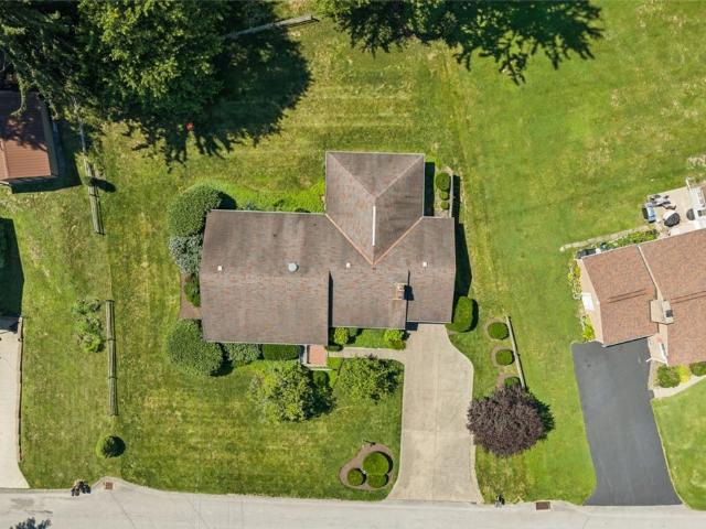 127 Allan Dr