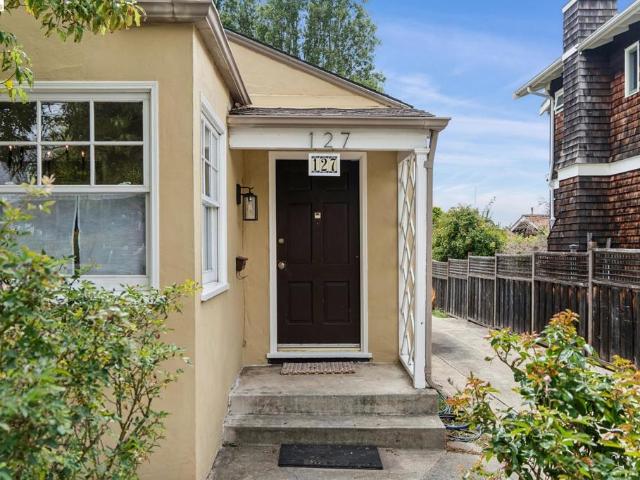 127 Behrens St