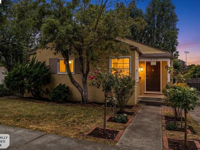 127 Behrens St, El Cerrito, CA 94530