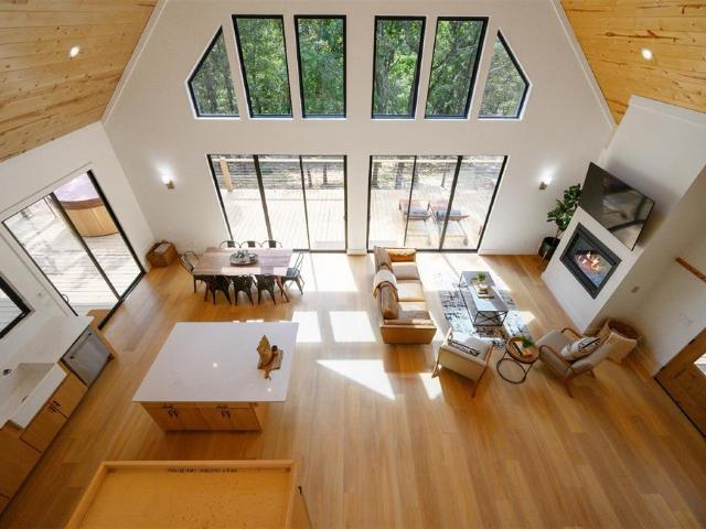 127 Bent Pinyon Trail