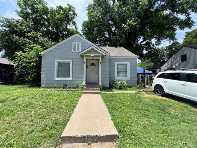 127 Blevins St, Fort Worth, TX 76111
