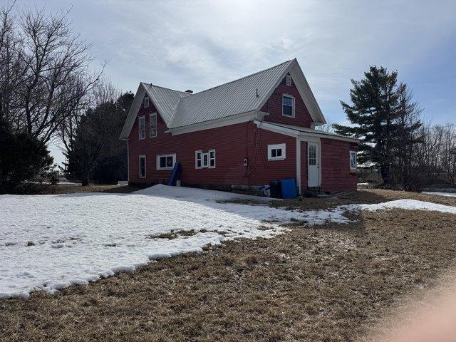 127 Bryant Pond Rd, Fort Fairfield, ME 04742