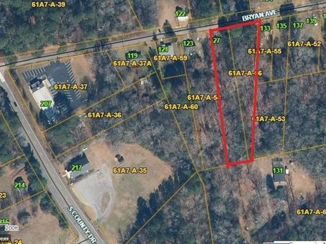 127 Bryan Ave, Wakefield, VA 23888