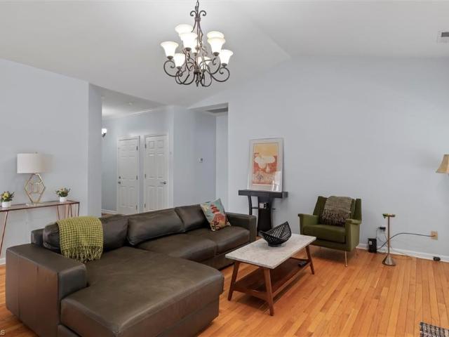 127 Brooks Landing Drive