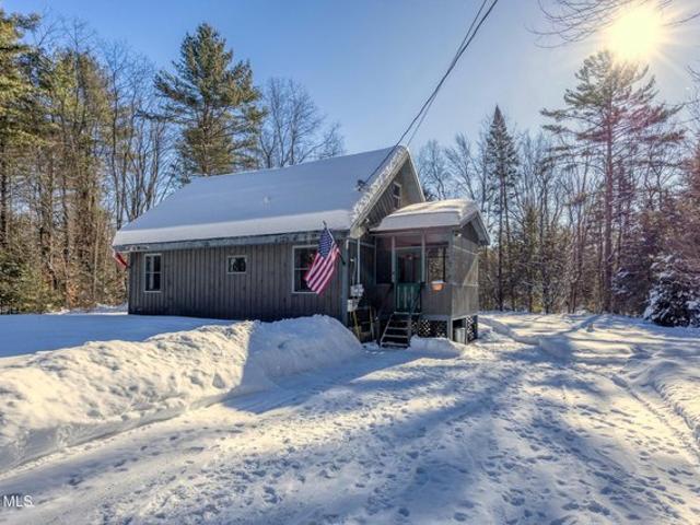 127 Burgey Rd, Schroon Lake, NY 12870
