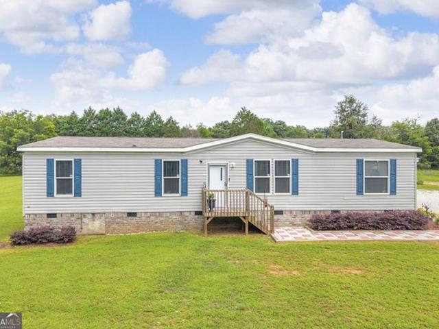 127 Georgia Dr, Hartwell, GA 30643