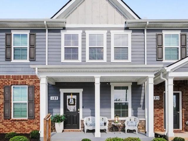 127 Grayson Cir, Chapel Hill, TN 37034