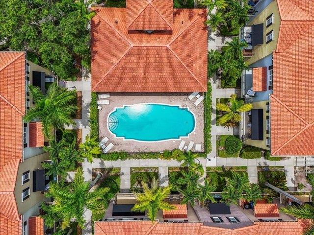 127 Greenwich Cir, Jupiter, FL 33458
