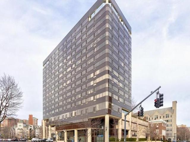 127 Greyrock Pl #1109, Stamford, CT 06901