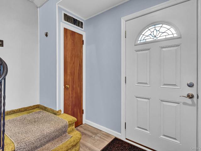 127 Decker Avenue