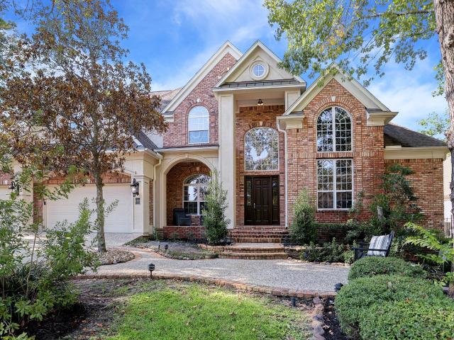 127 E Bracebridge Circle