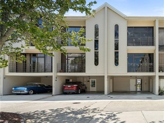 127 E Highway 22 Unit W8, Madisonville, LA 70447