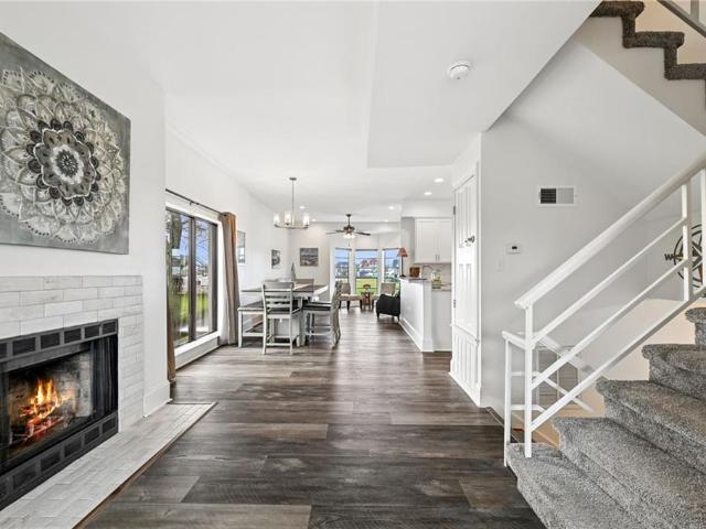 127 E Highway 22 # W1