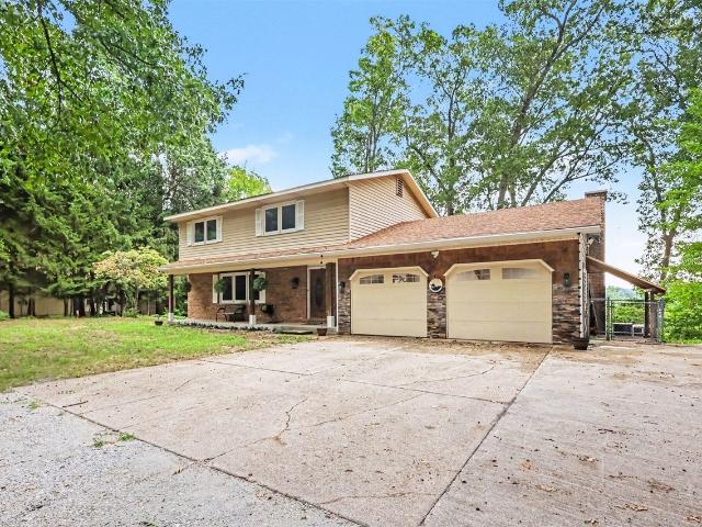 127 E Maple Street
