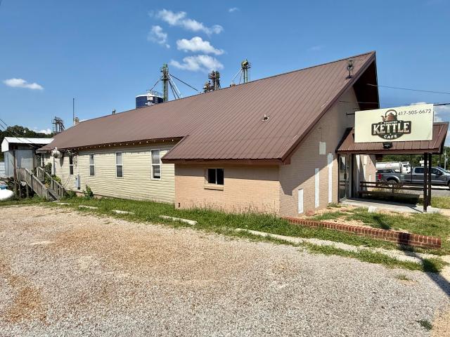 127 E Rolla Street