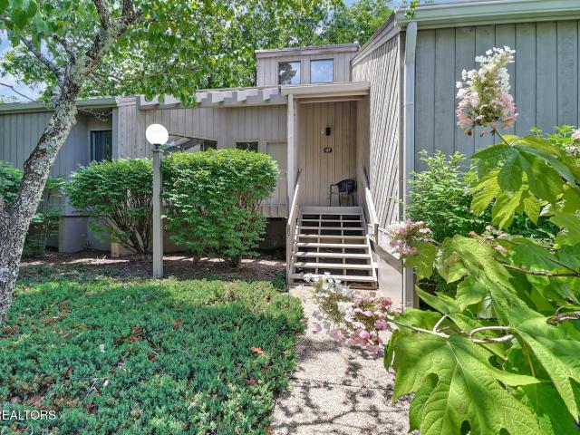 127 Eagle Court