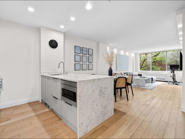 127 East 30th Street, New York, NY