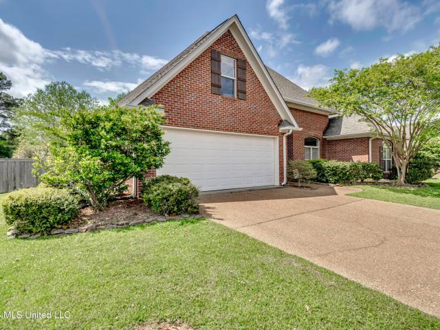 127 Eastside Drive