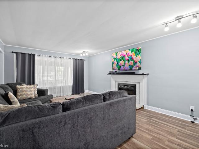127 Edgewood Drive